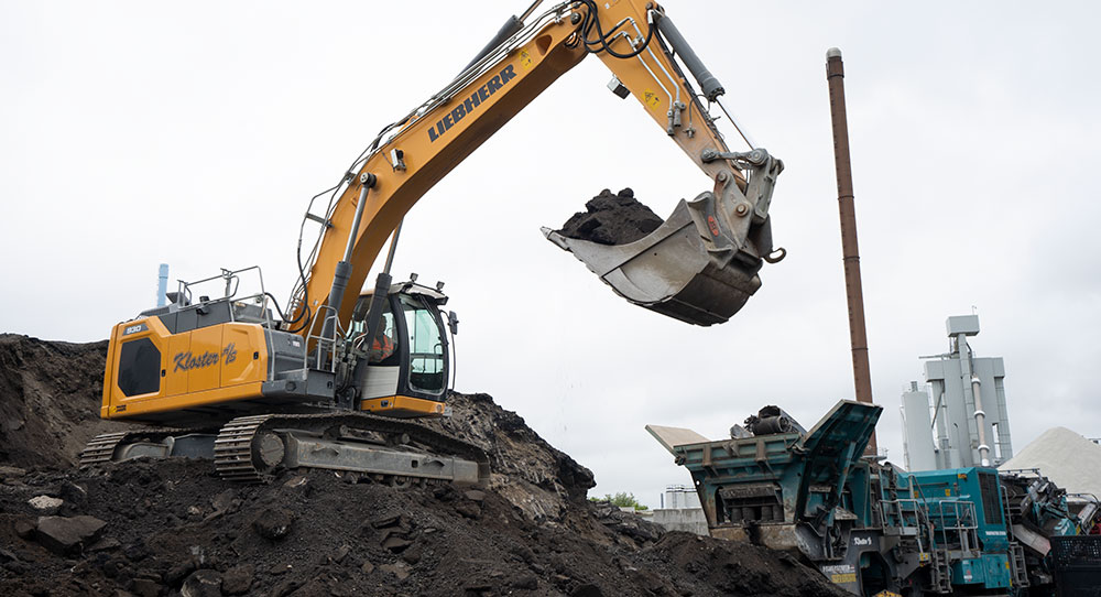 Heavy duty graveskovl til hårdt miljø - Maskinfabrikken JST A/S
